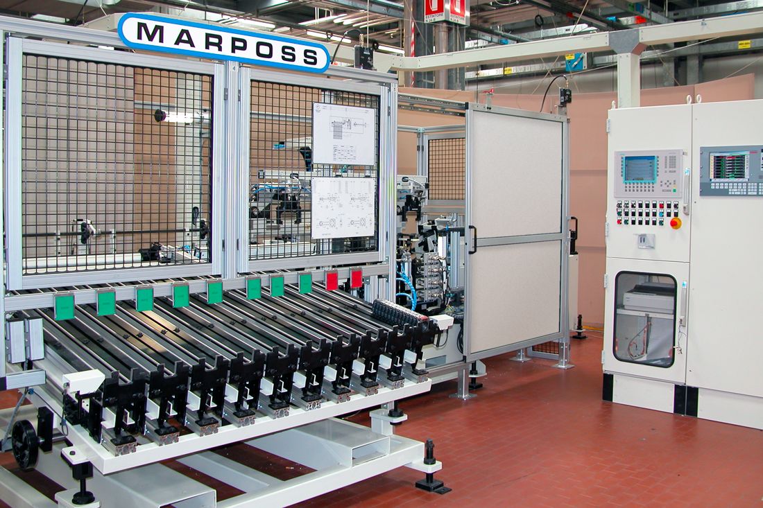 MARPOSS automatic measuring machine for conrod inspection MARPOSS automatic measuring machine for conrod inspection